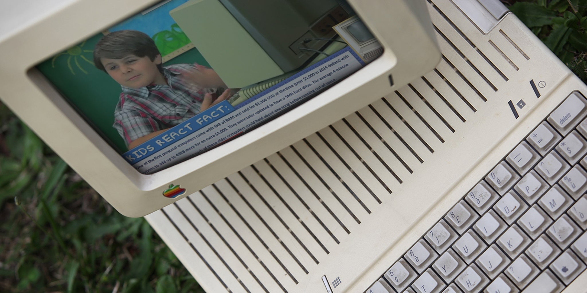 These kids have no idea how to use an ancient computer