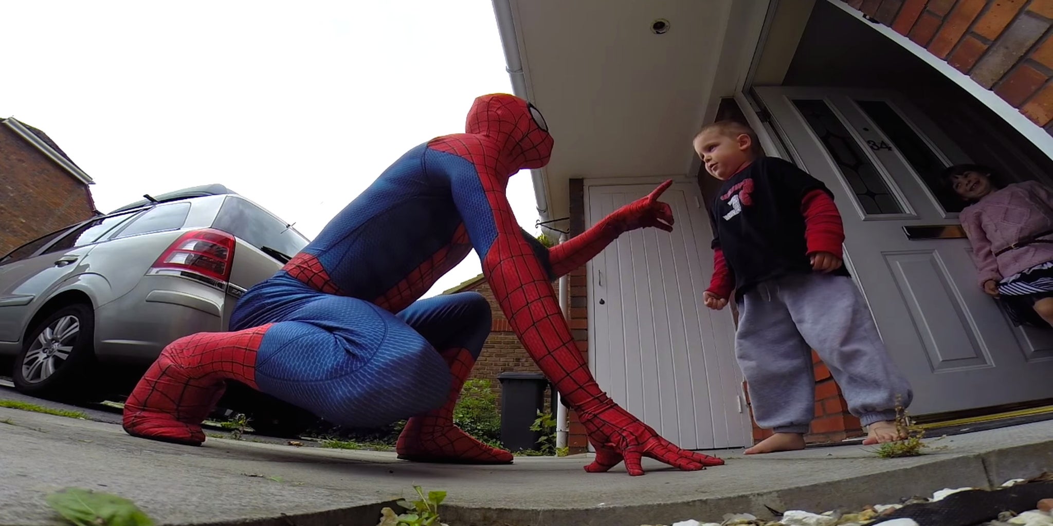 'Spider-Dad' surprises terminally ill son on his birthday - The Daily Dot