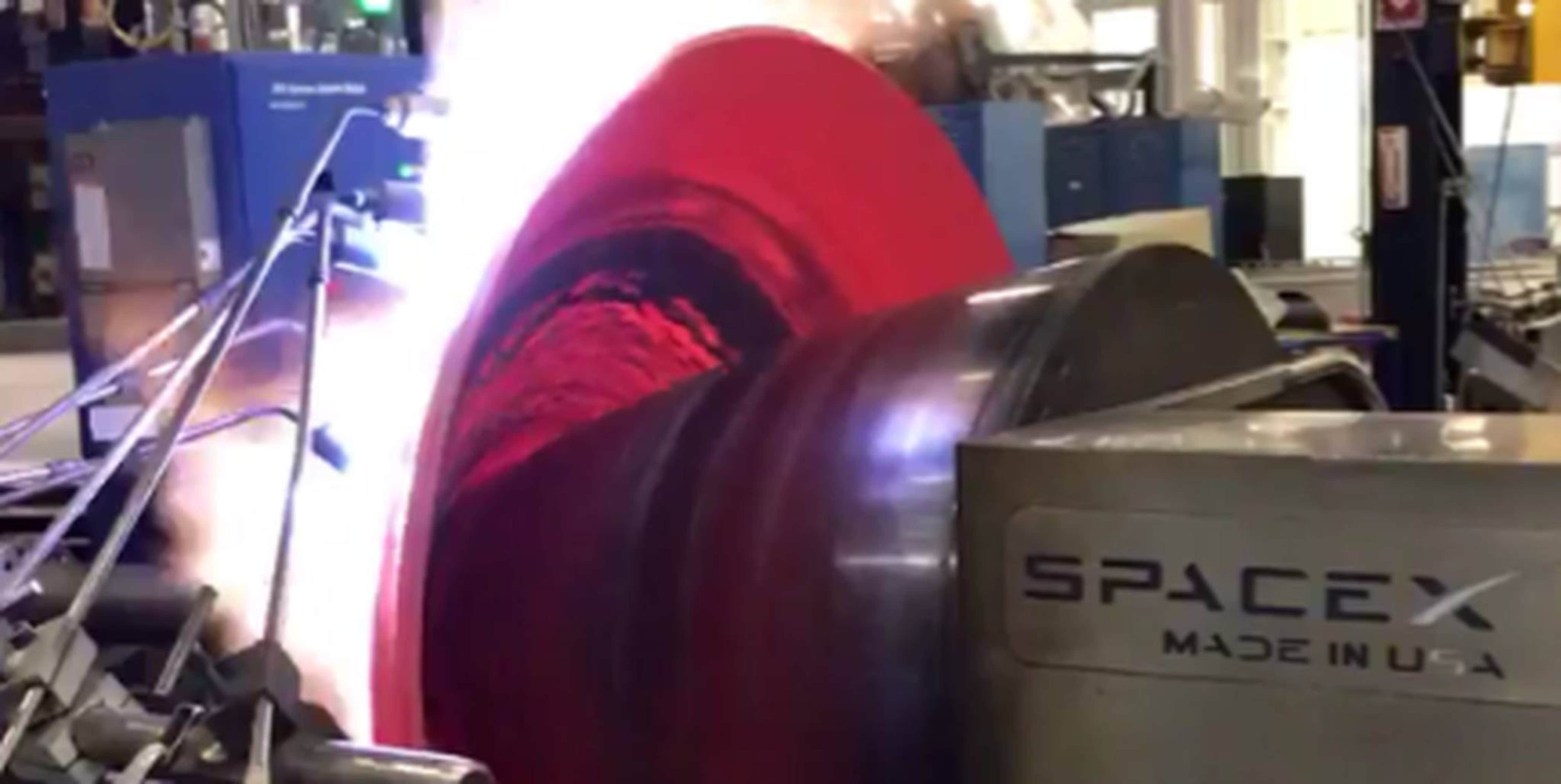 Elon Musk Shows How SpaceX Rocket Nozzles Get Made