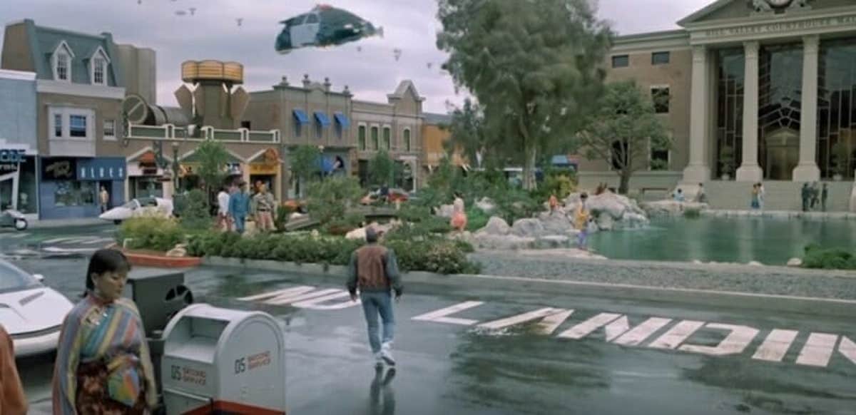 YouTube Time Travelers Share Photos 'From the Future' on ApexTV