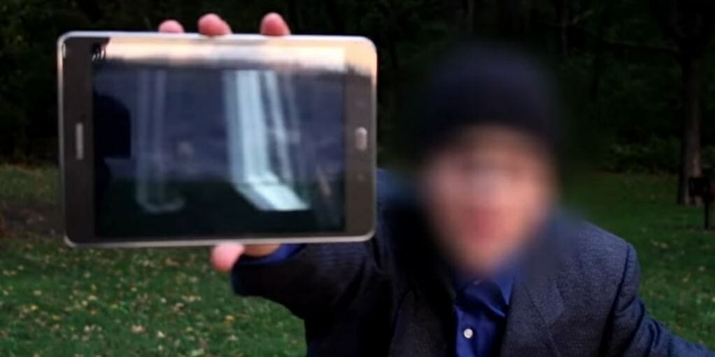 YouTube Time Traveler Shows Off Video From 2045