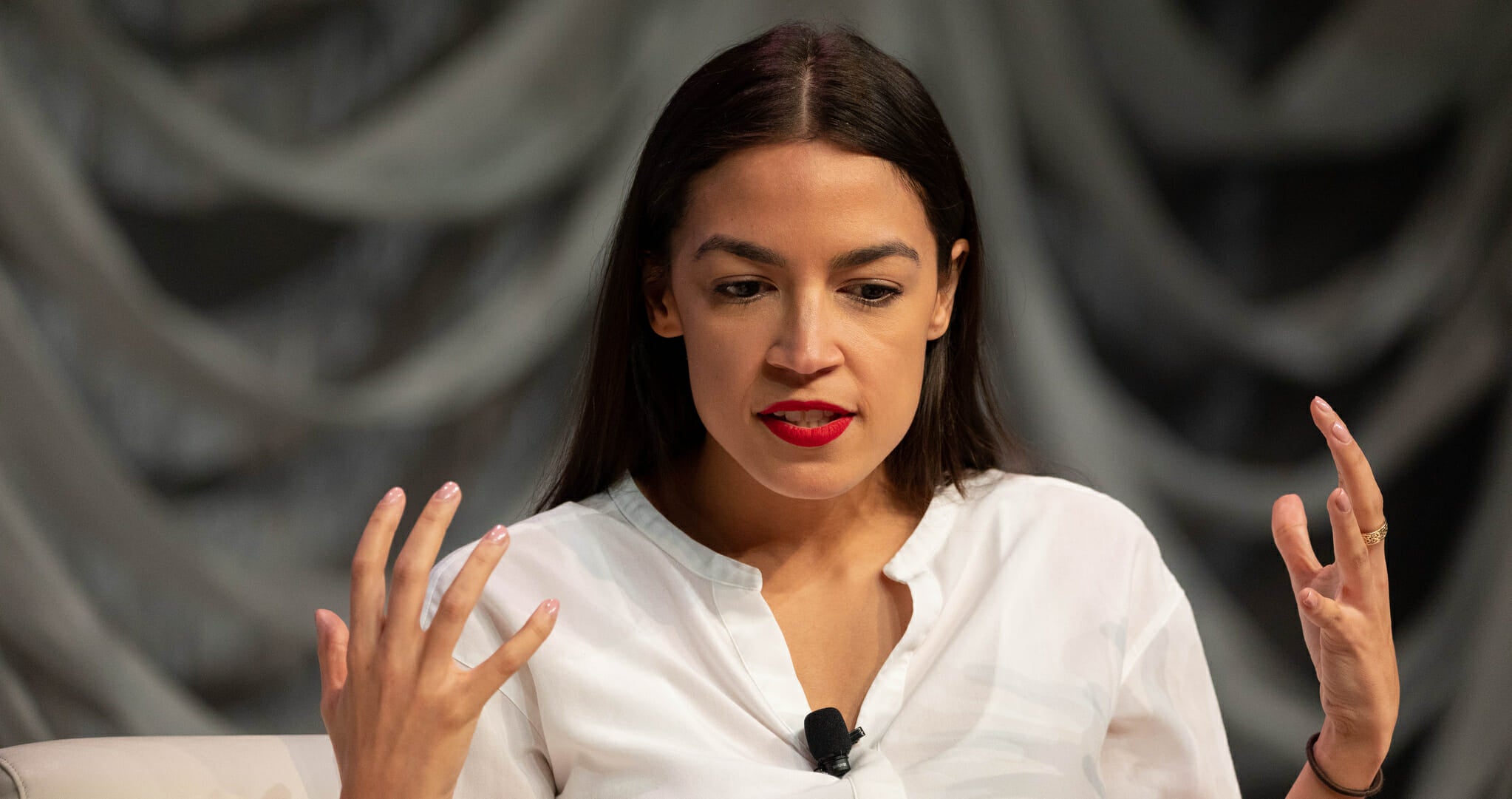 5 Alexandria Ocasio-Cortez Conspiracy Theories, Debunked