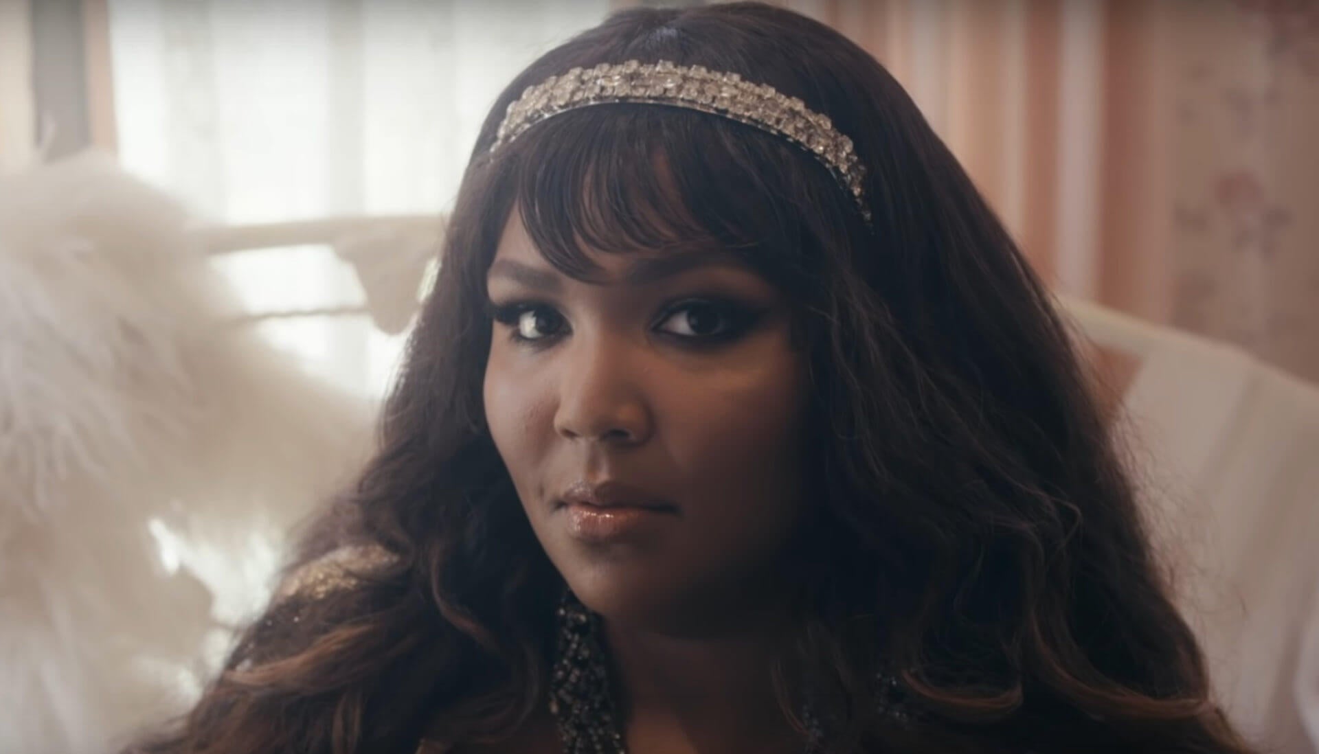 Accusations That Lizzo Stole a Tweet for 'Truth Hurts' Resurface