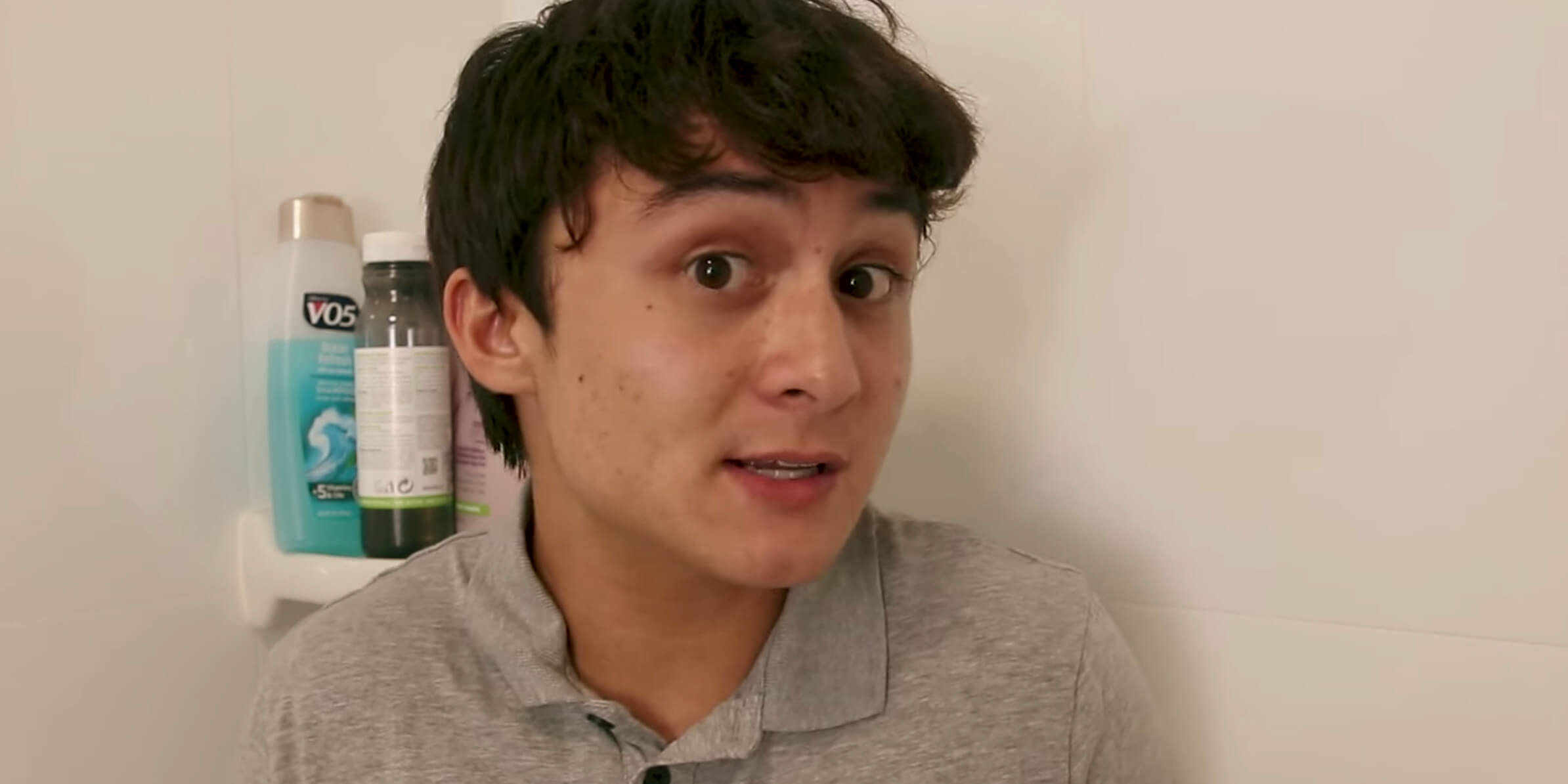 Michael Reeves' Twitter Bot Lets Followers Decorate His Room