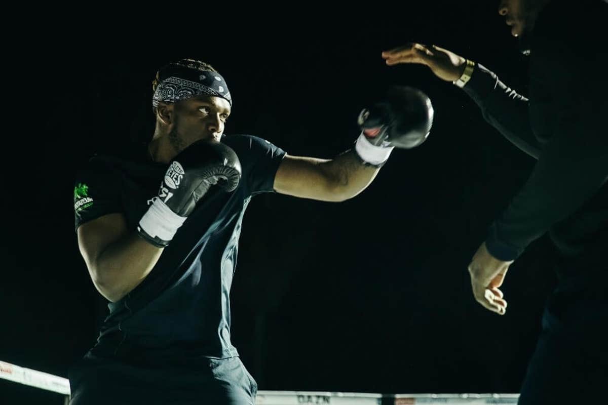 Logan Paul Vs Ksi Can Boxing And Youtube Win