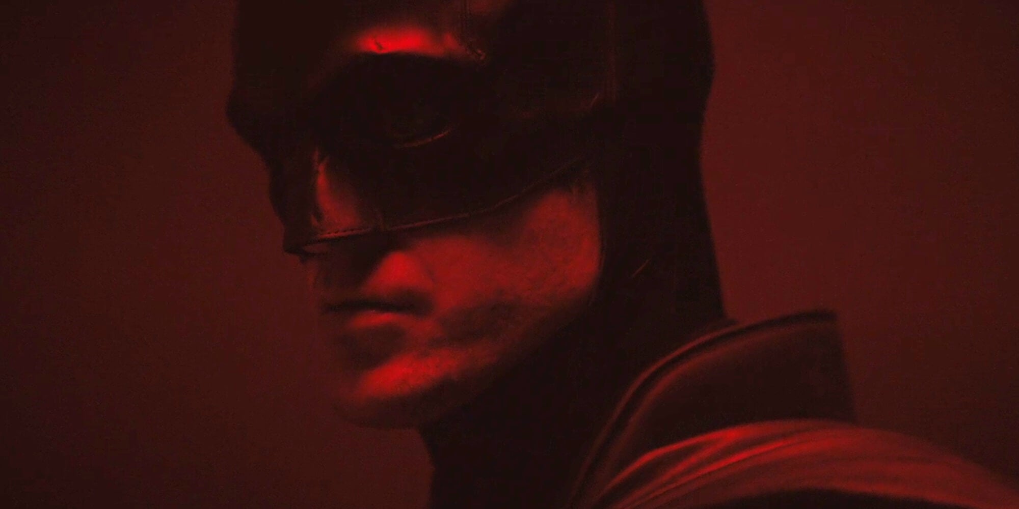 'The Batman' Director Posts Our First Look at Robert Pattinson's Batsuit