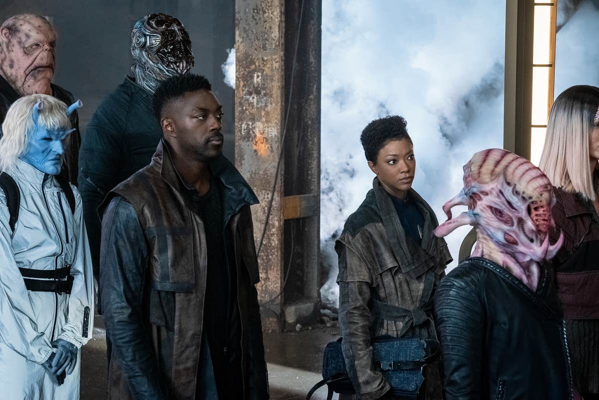 Review: 'Star Trek: Discovery' Attempts a Fresh Start for Se