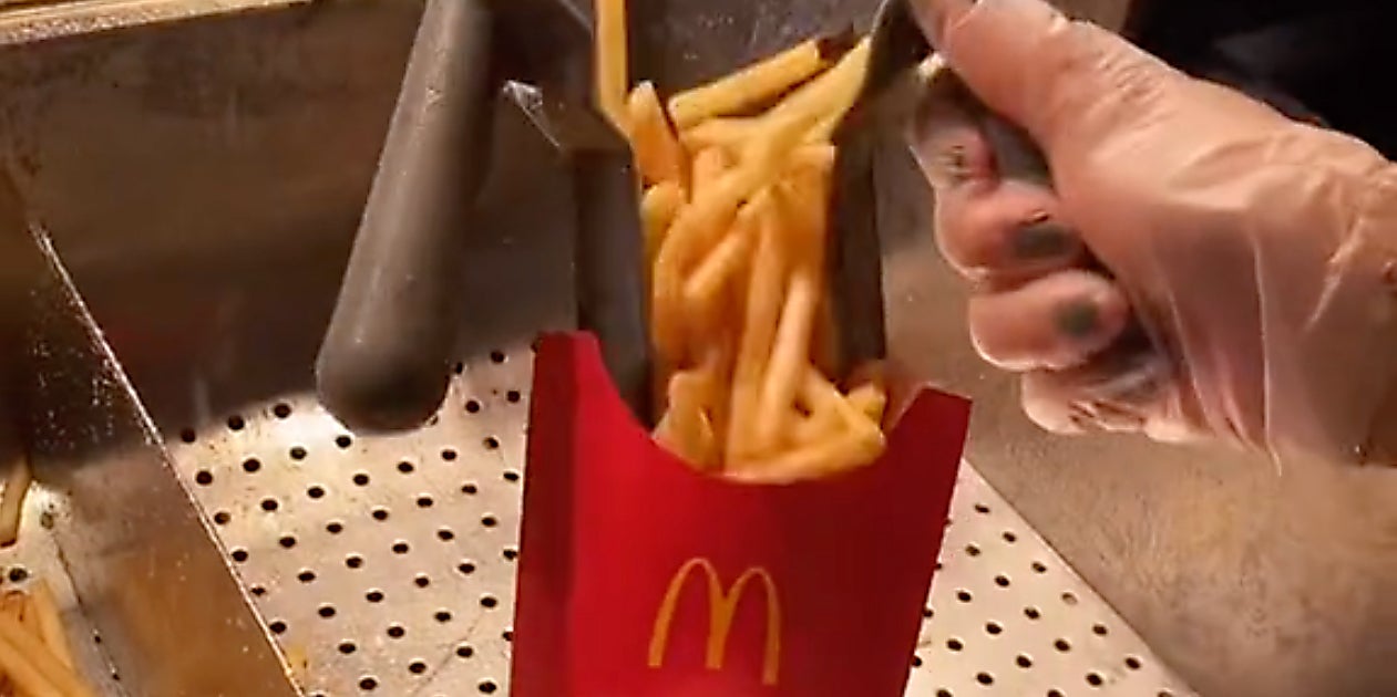 Mcdonalds Worker Shows Gross Hack For Fresh Fries