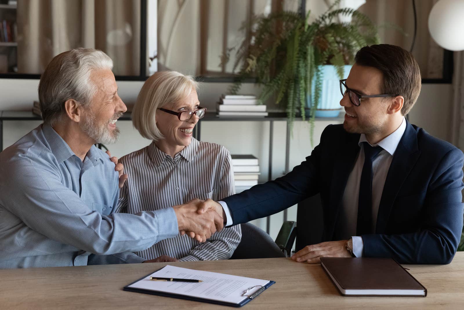 What Should I Know Before Buying a House? These 5 Things