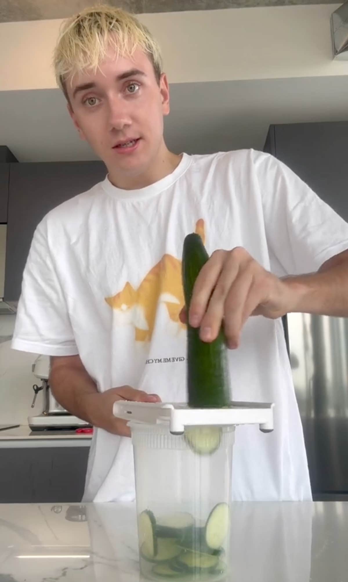 Here's Why Cucumber Salads Have TikTok In A Chokehold