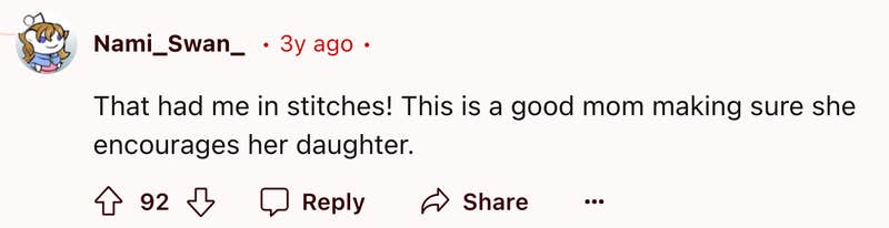 Is That Hyperpigmentation?—Little Girl's Portrait Of Mom Becomes A Meme