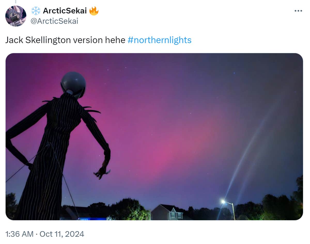 The Best Of The October Northern Lights Memes