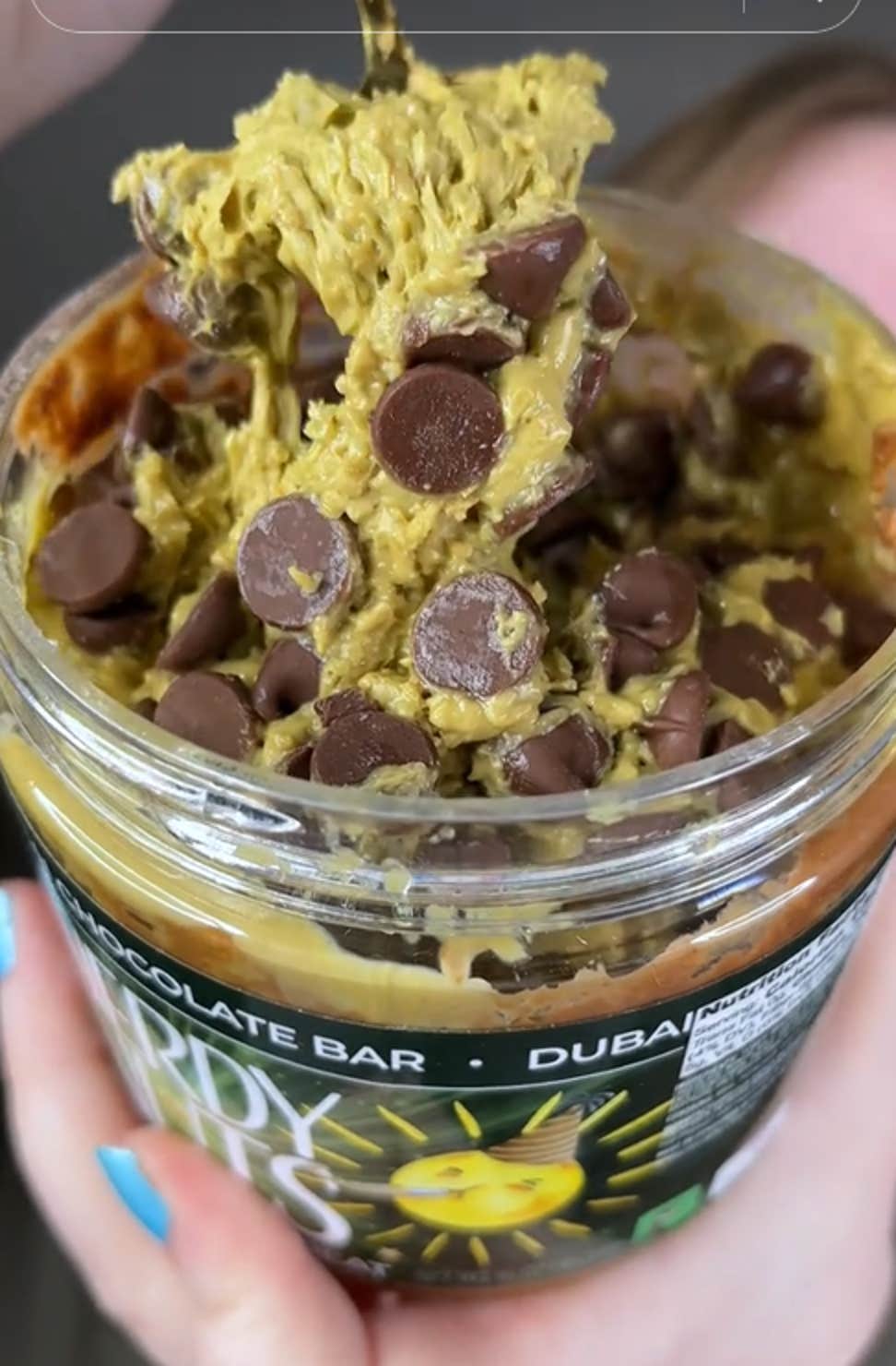 What Are Dubai Cookies? The Viral TikTok Dessert Stuffed With Pistachio ...