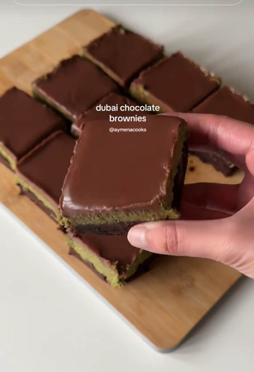 What Are Dubai Cookies? The Viral TikTok Dessert Stuffed With Pistachio ...