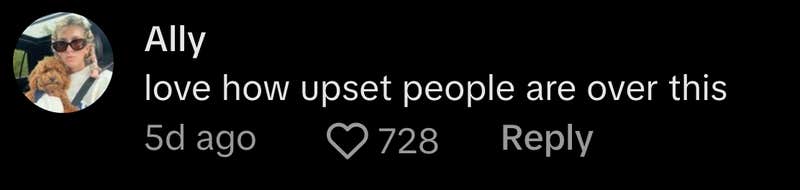 What is the 'Chelsea Parke Claw Clip' and why is it dividing the internet?