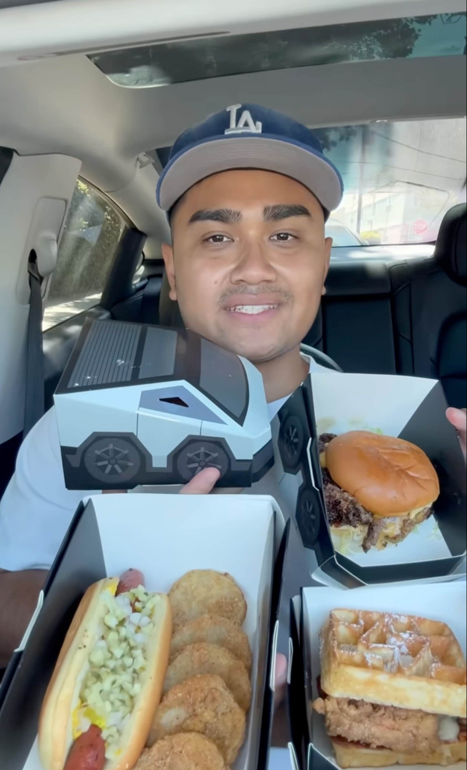 What Do Customers Think of Tesla Diner's Food?