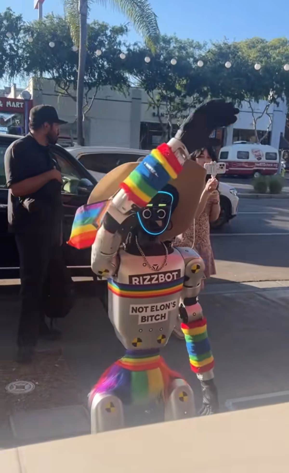 The "Rizzbot" keeps going viral interacting with humans on city streets. What is it?