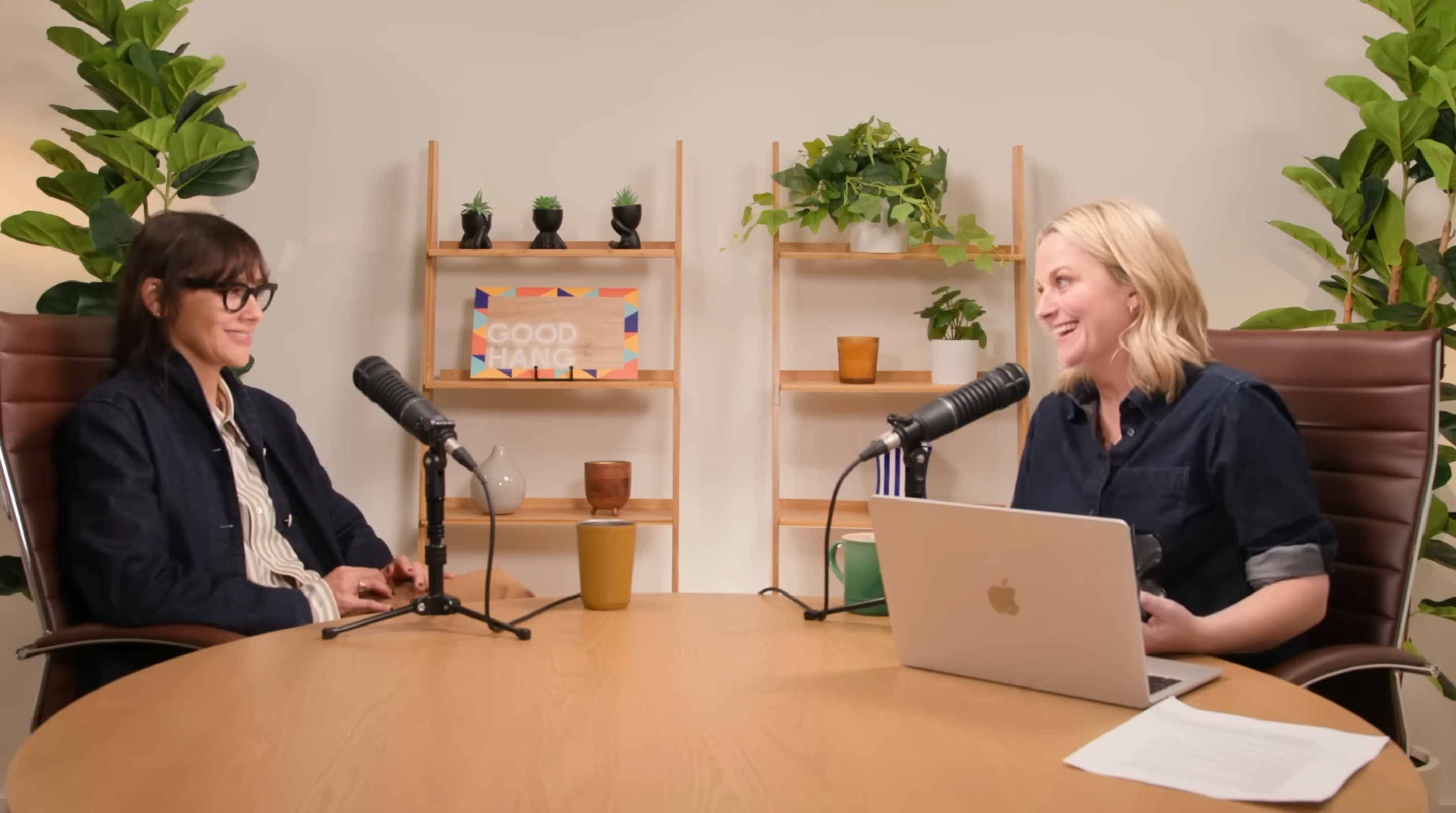 Amy Poehler says men doing the bare minimum inspired her podcast ...
