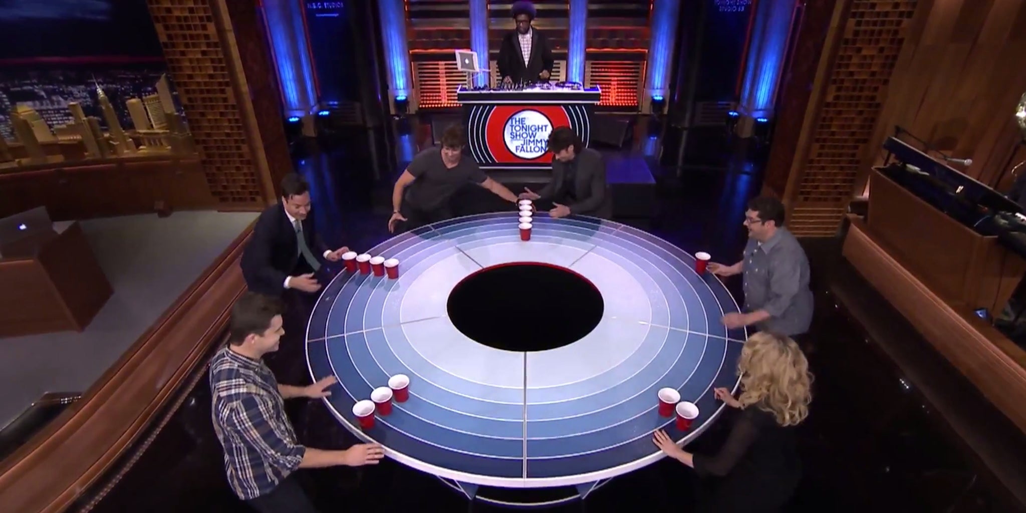 Jimmy Fallon played a drinking game with Chris Hemsworth, Hugh Jackman ...