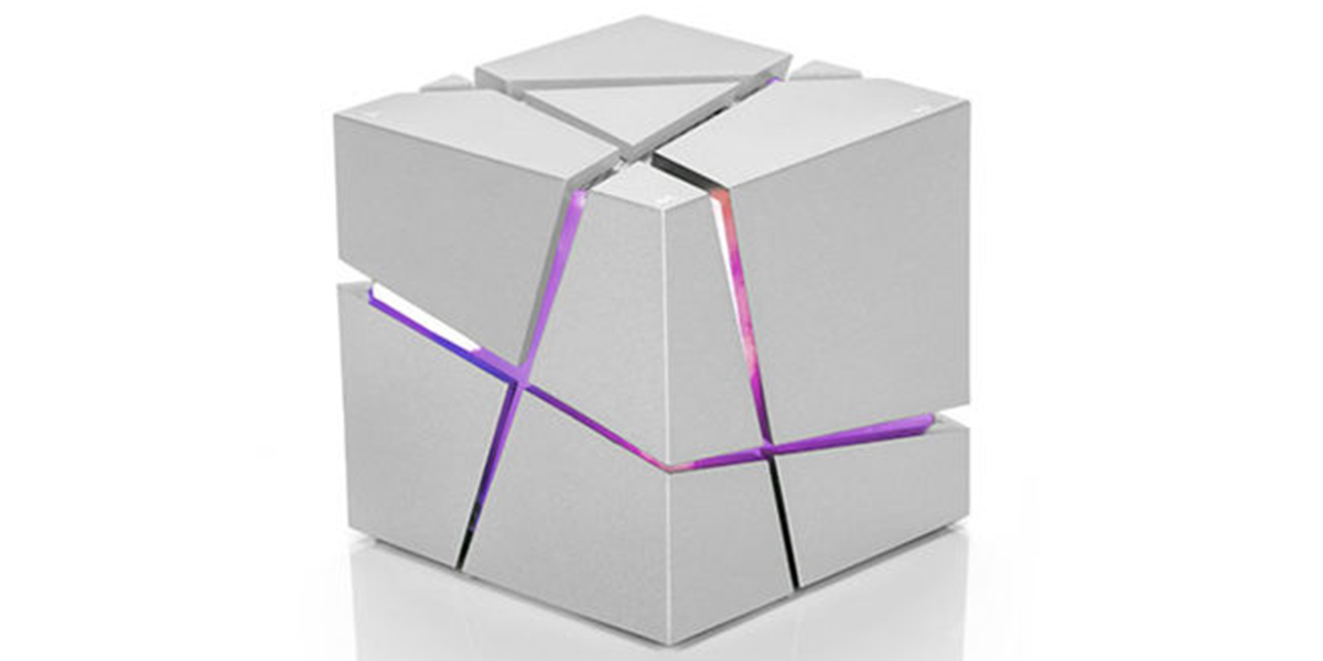 If aliens have speakers, they probably look like this