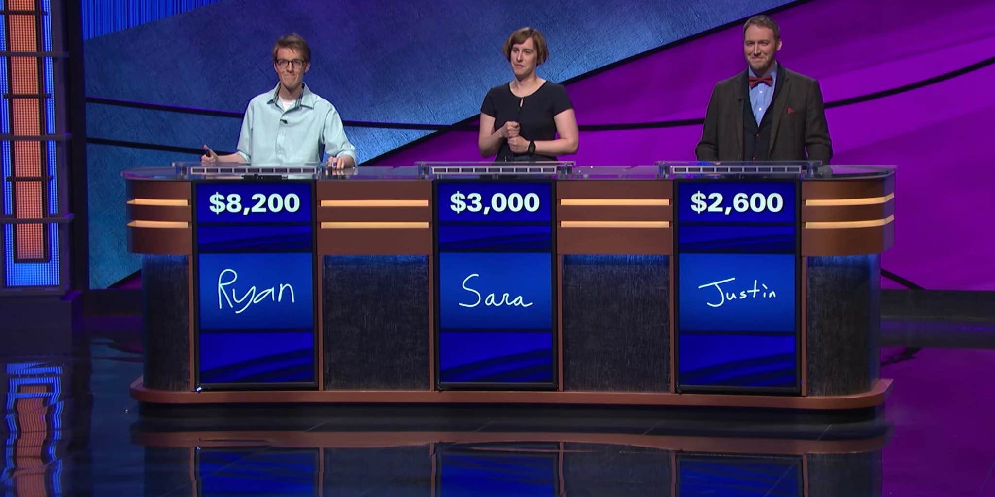Video Jeopardy Football Questions Stump Contestants video-jeopardy-football-questions-stump-contestants