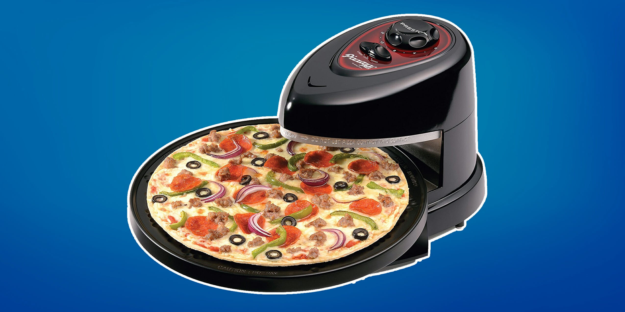 This rotating pizza oven spins your pie to perfection