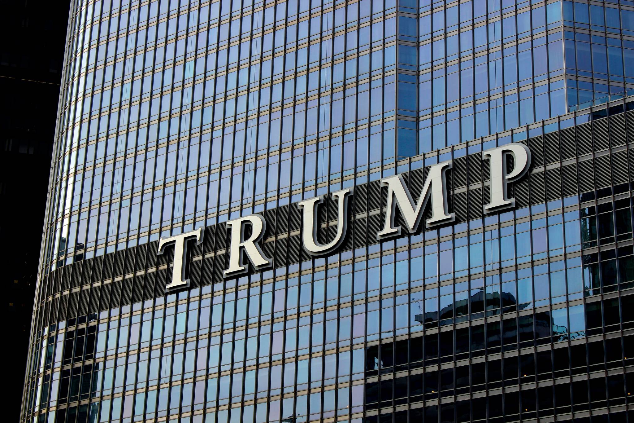 Al Gore, Leo DiCaprio, and 2,300 Scientists Ask Trump to Tackle Climate ...