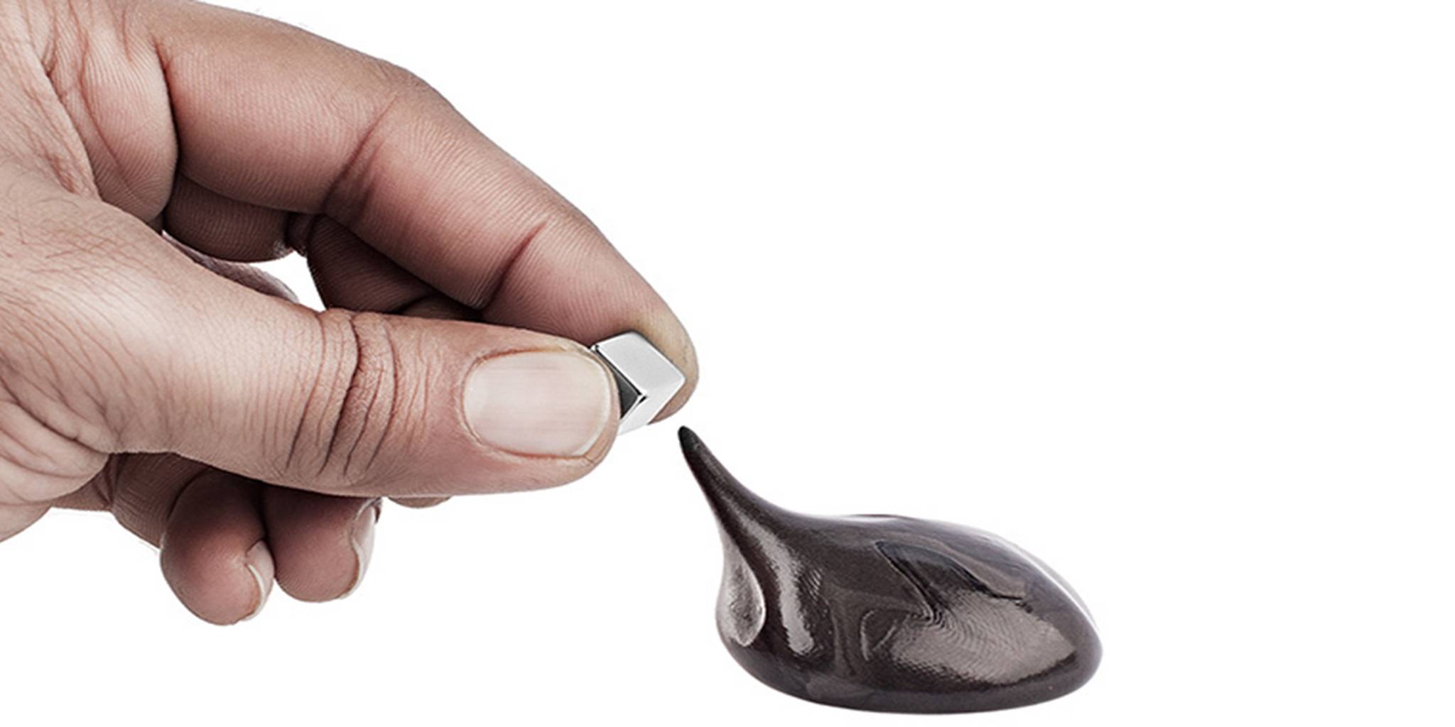 This magnetic space putty will sooth your stress away