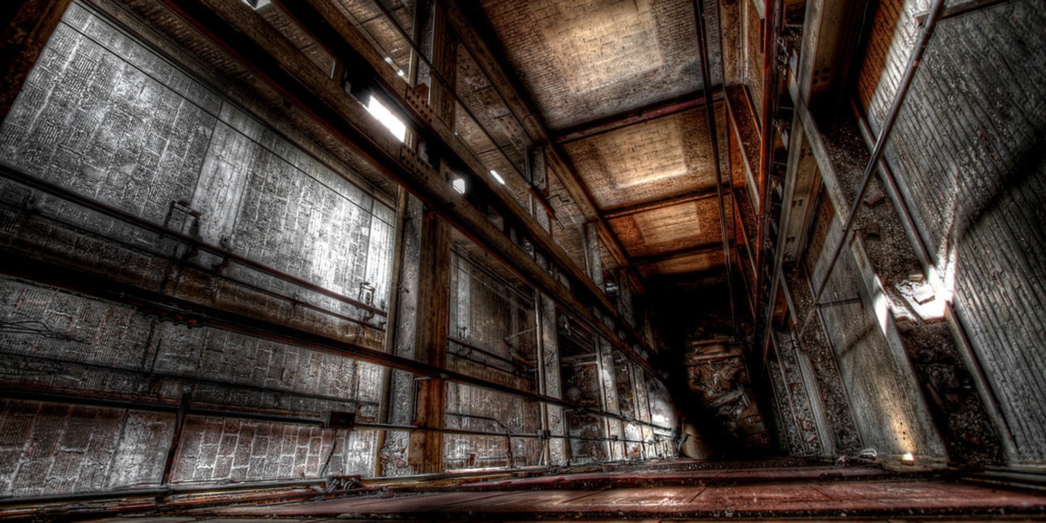 Possessed elevator takes unlucky soul for a 31-story joyride - The ...