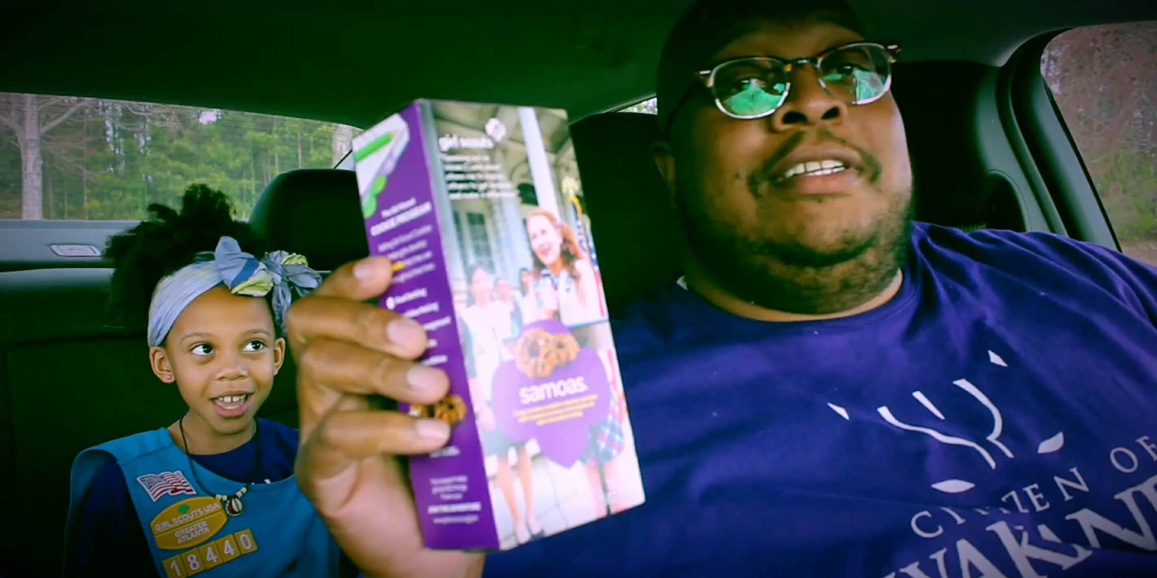 Father Daughter Duo Sell Thousands Of Girl Scout Cookies With Adorable