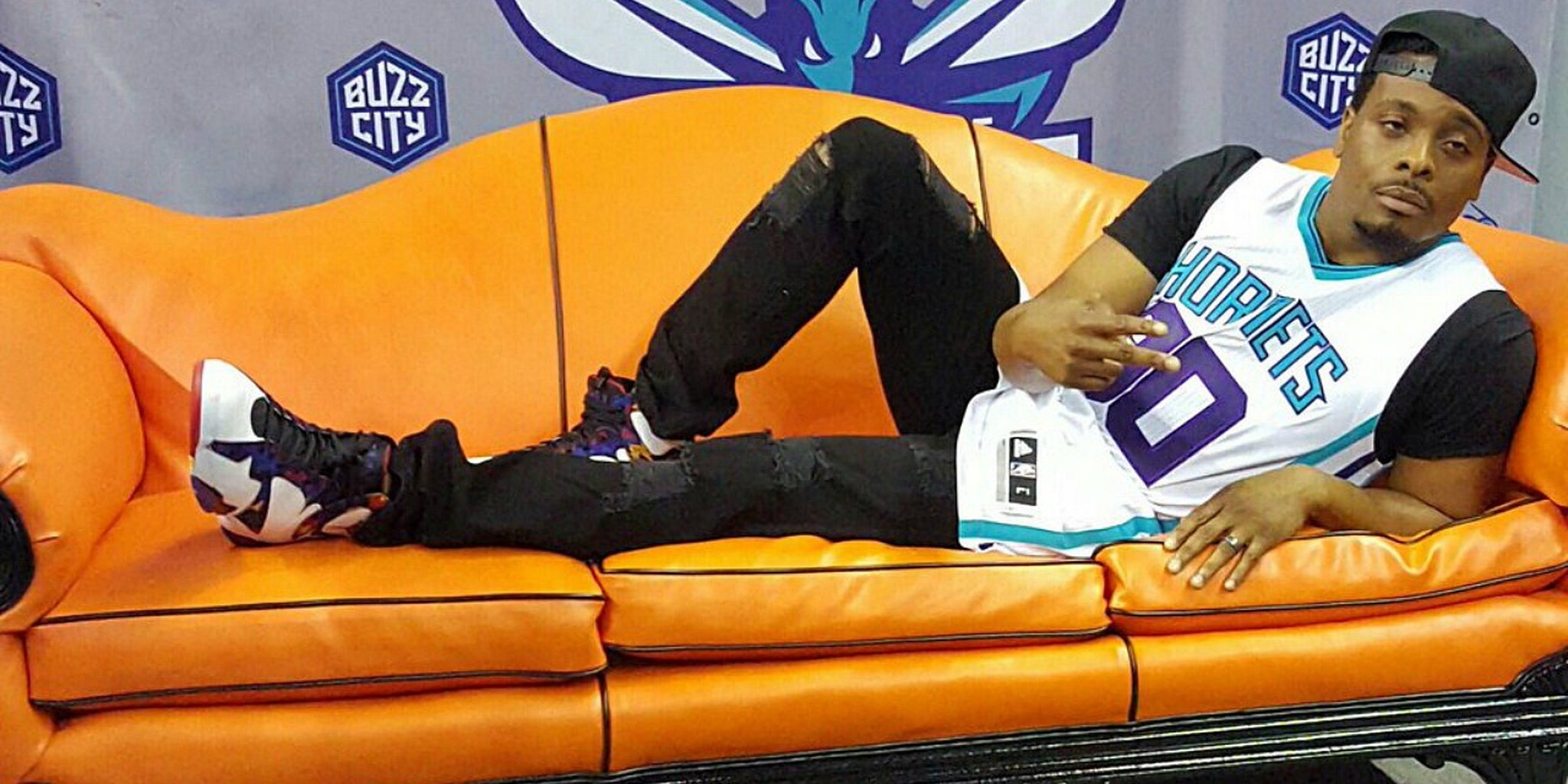 These basketball fans got the slime-covered Nickelodeon nostalgia fest ...