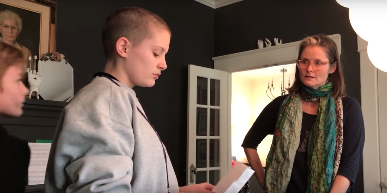 Dad Writes Daughter Fake School Rejection Letter For Cheating at Mario Kart