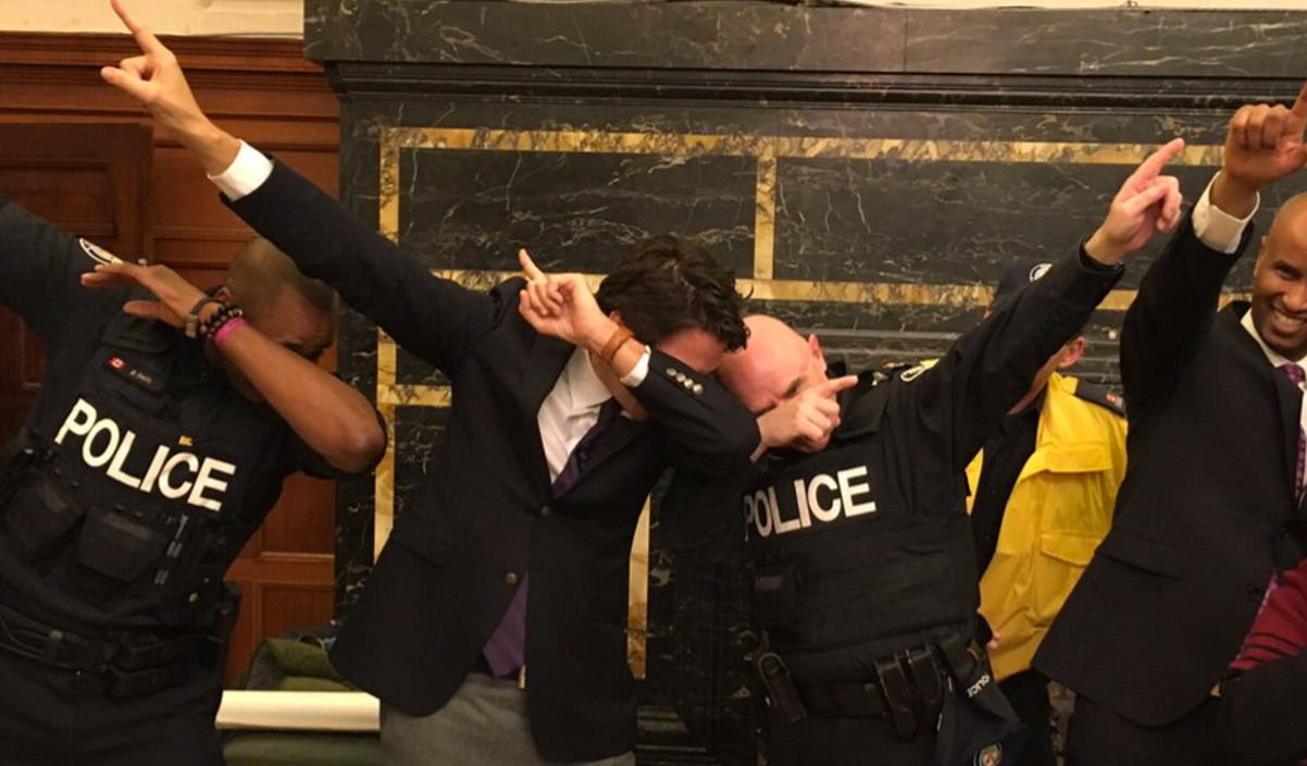 What Is Dabbing, The 'New' Dance Craze That Already Peaked?