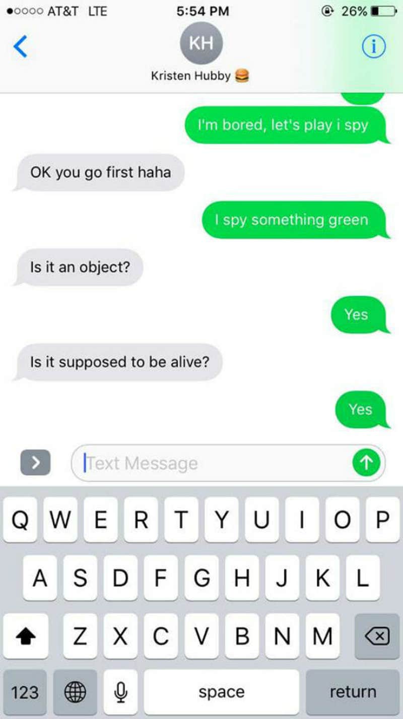 Texting Games: The 122 Best Chat Activities To Pass The Time