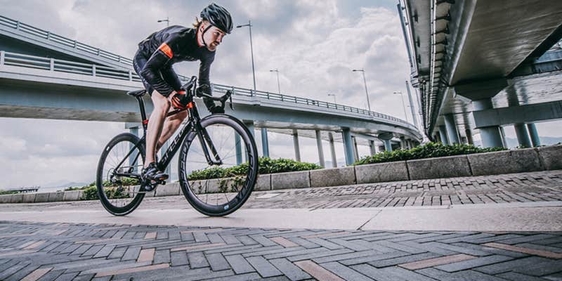 This ultra high-tech road bike looks like a cyclist's dream - The Daily Dot
