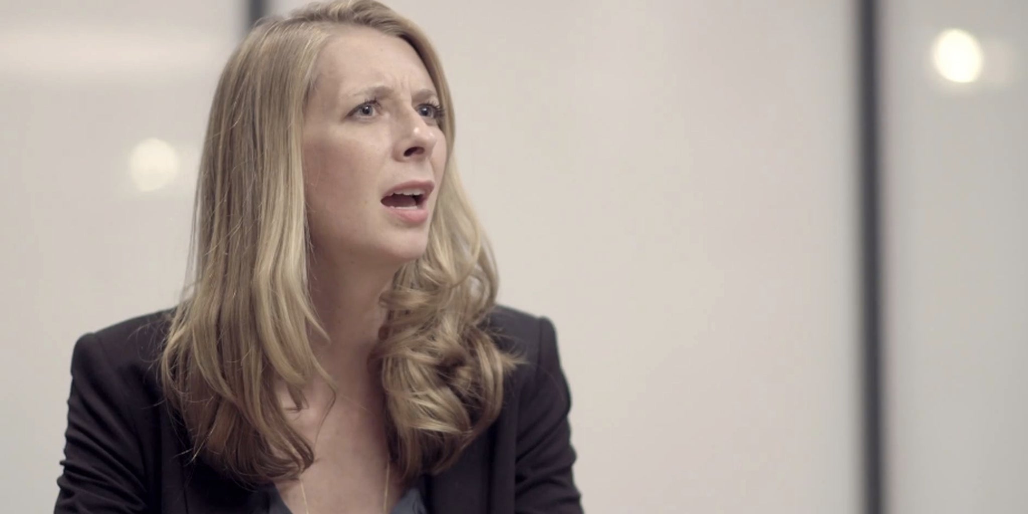 Finally, a brilliant comedy sketch about eye shadow - The Daily Dot