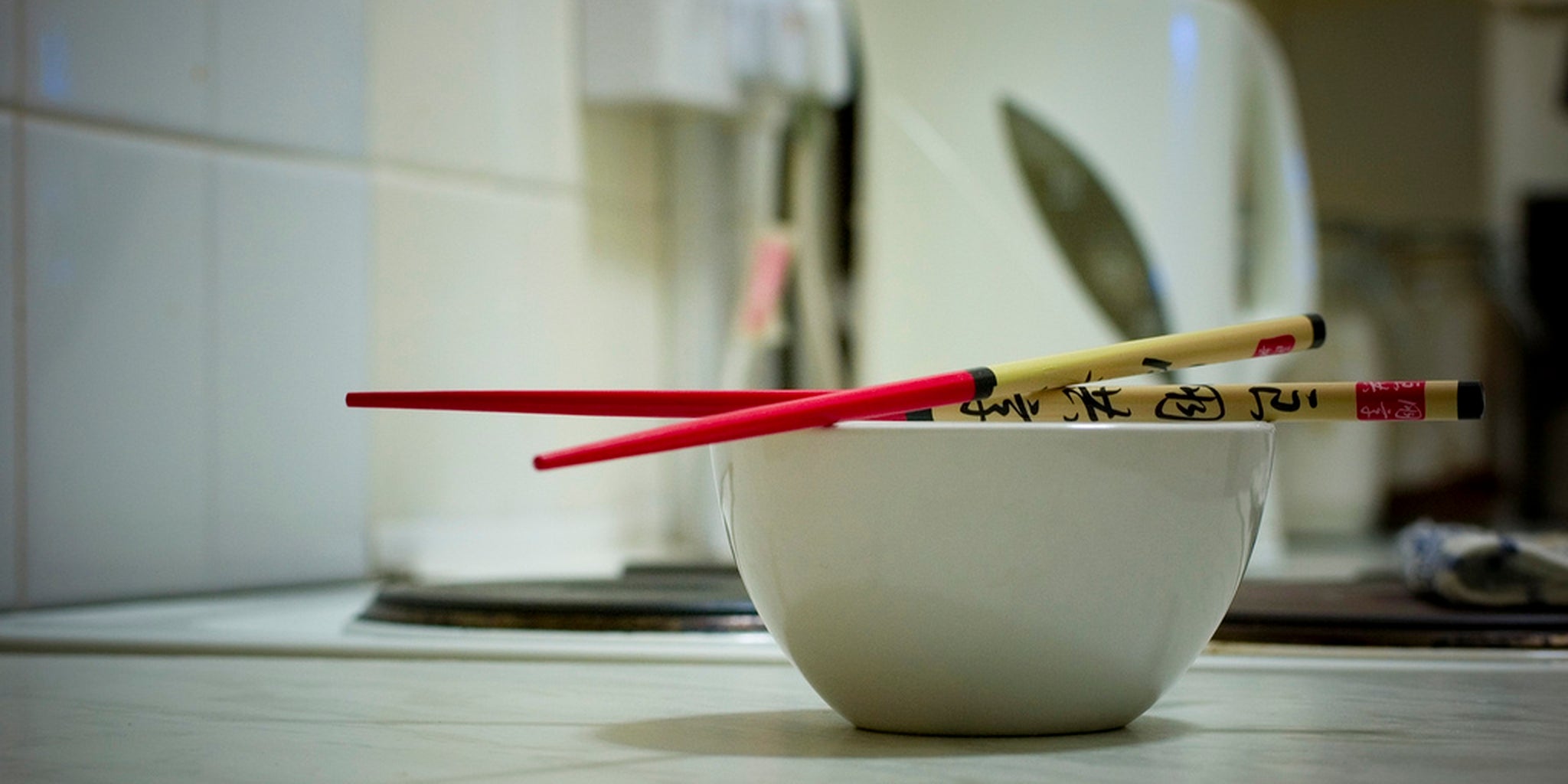 Smart chopsticks know if your food is healthy or will kill you