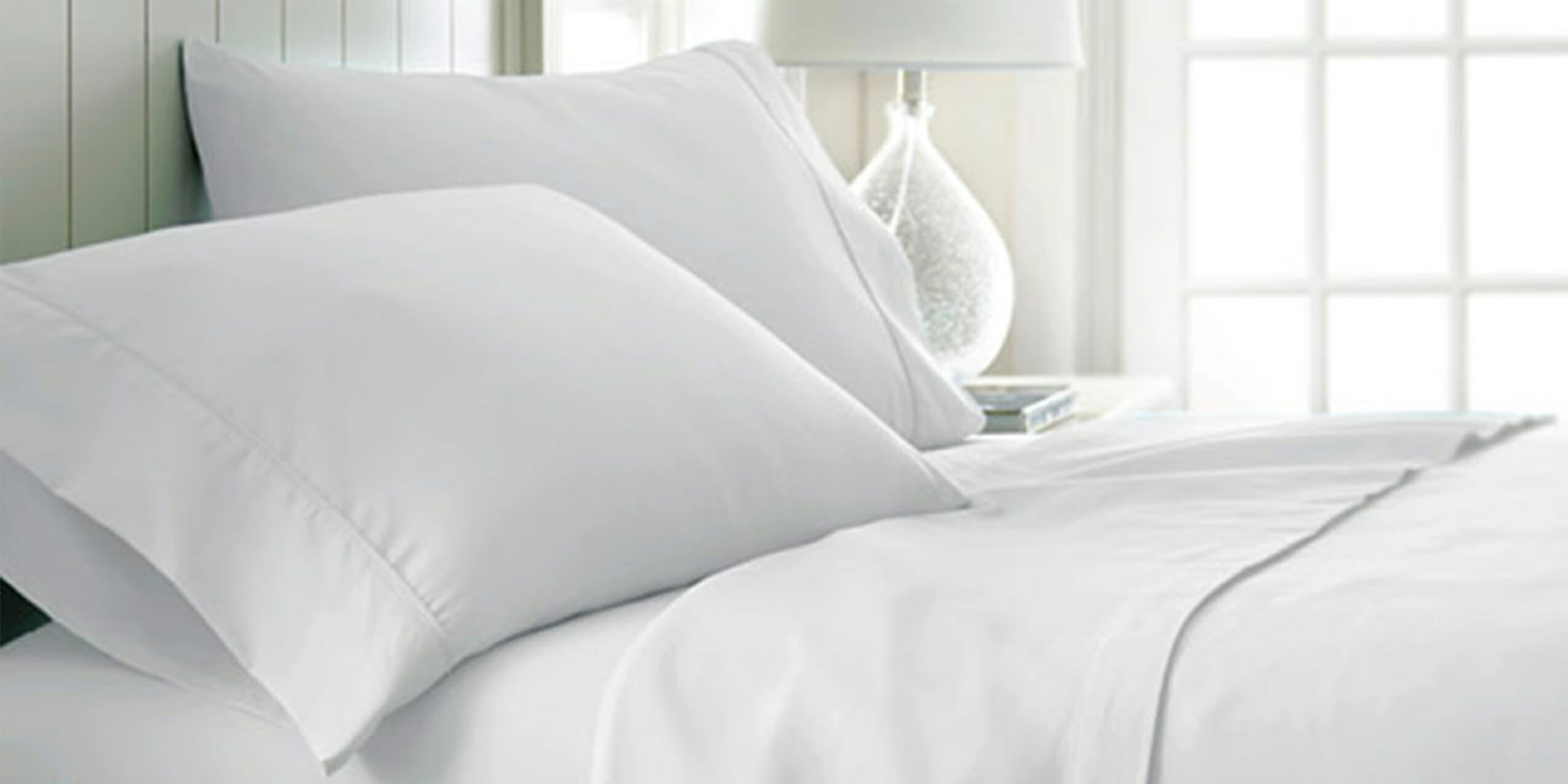 Sleep like dang royalty with this classic queen sheet set