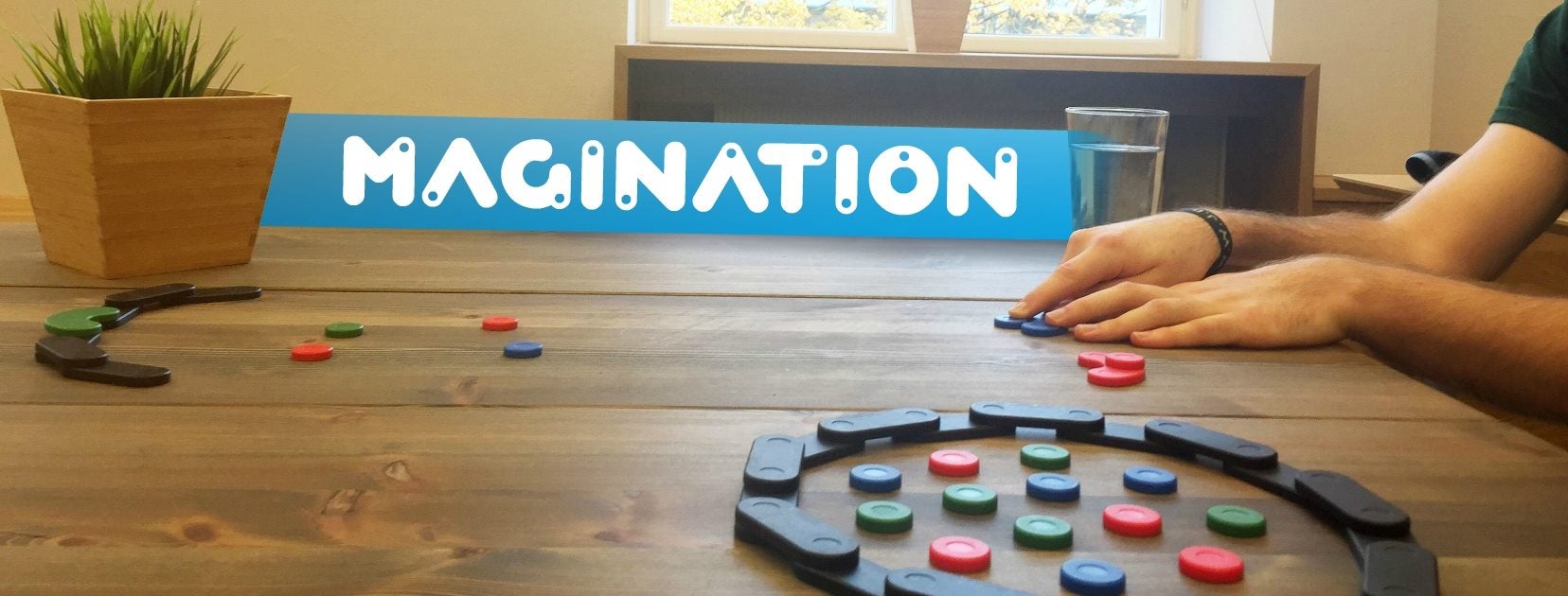 The business behind those mesmerizing magnet GIFs all over Reddit