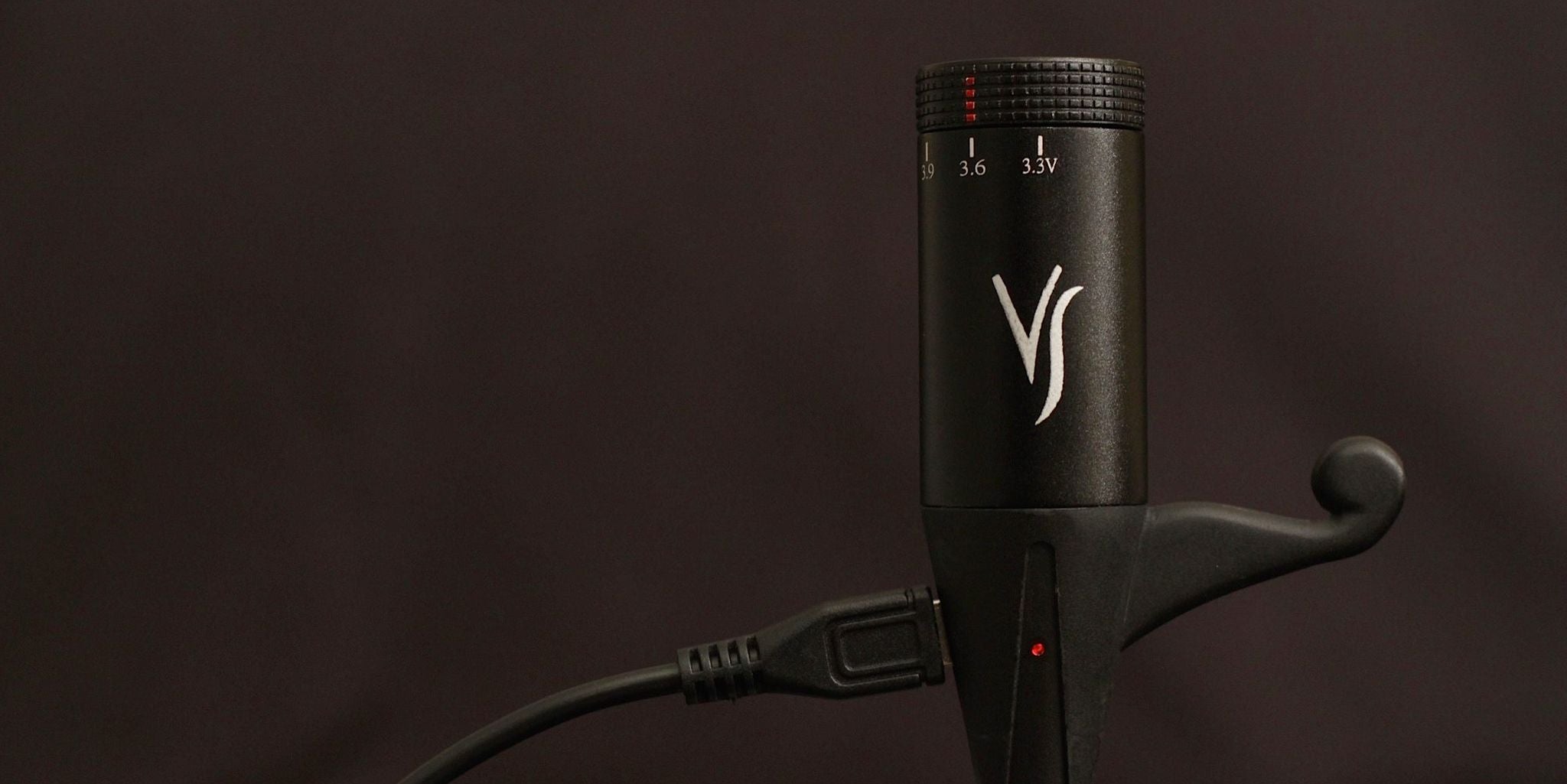 Meet the hybrid vape pen and water pipe slide that does it all