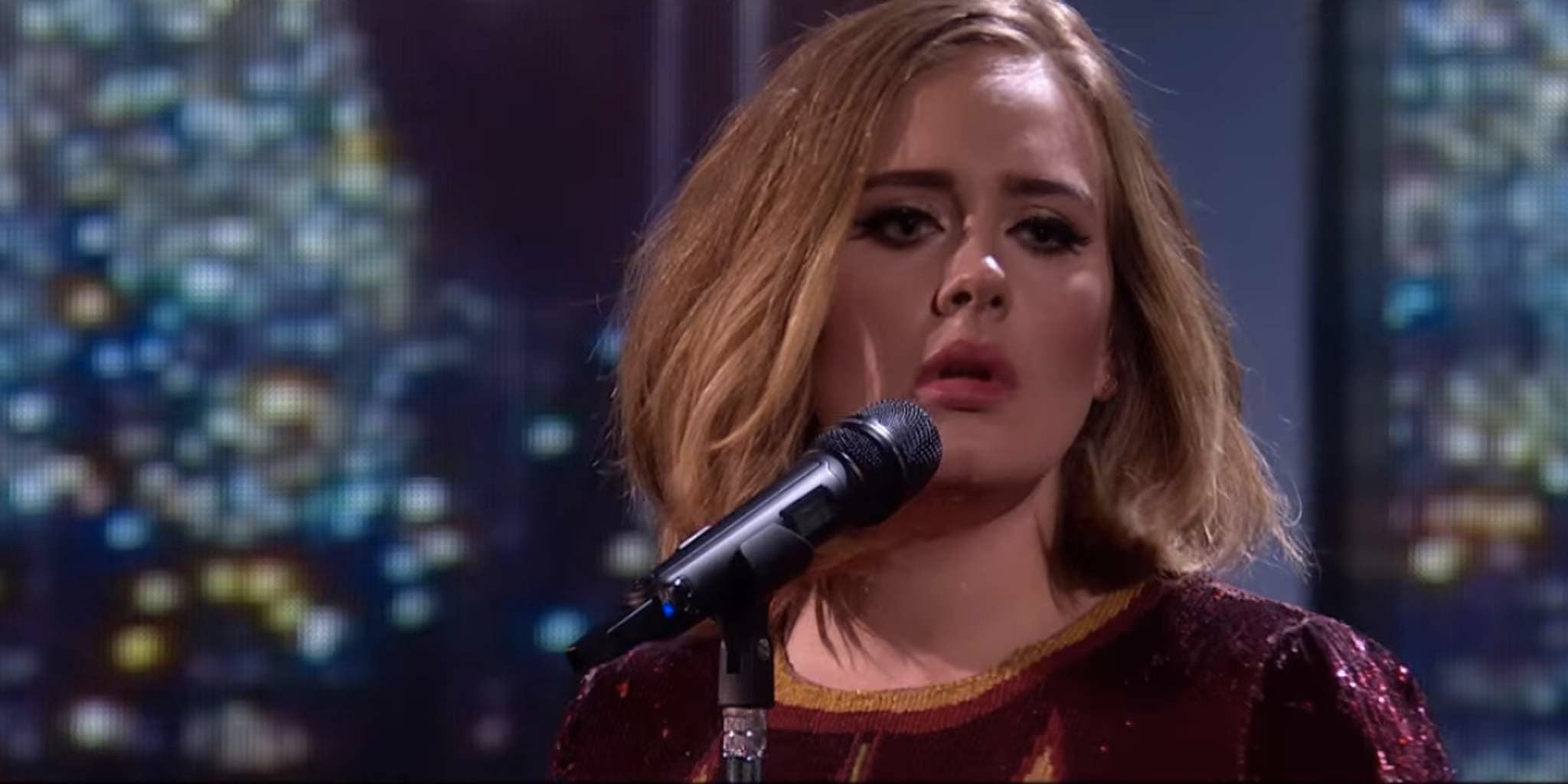 Adele helps fan seal the deal during onstage wedding proposal