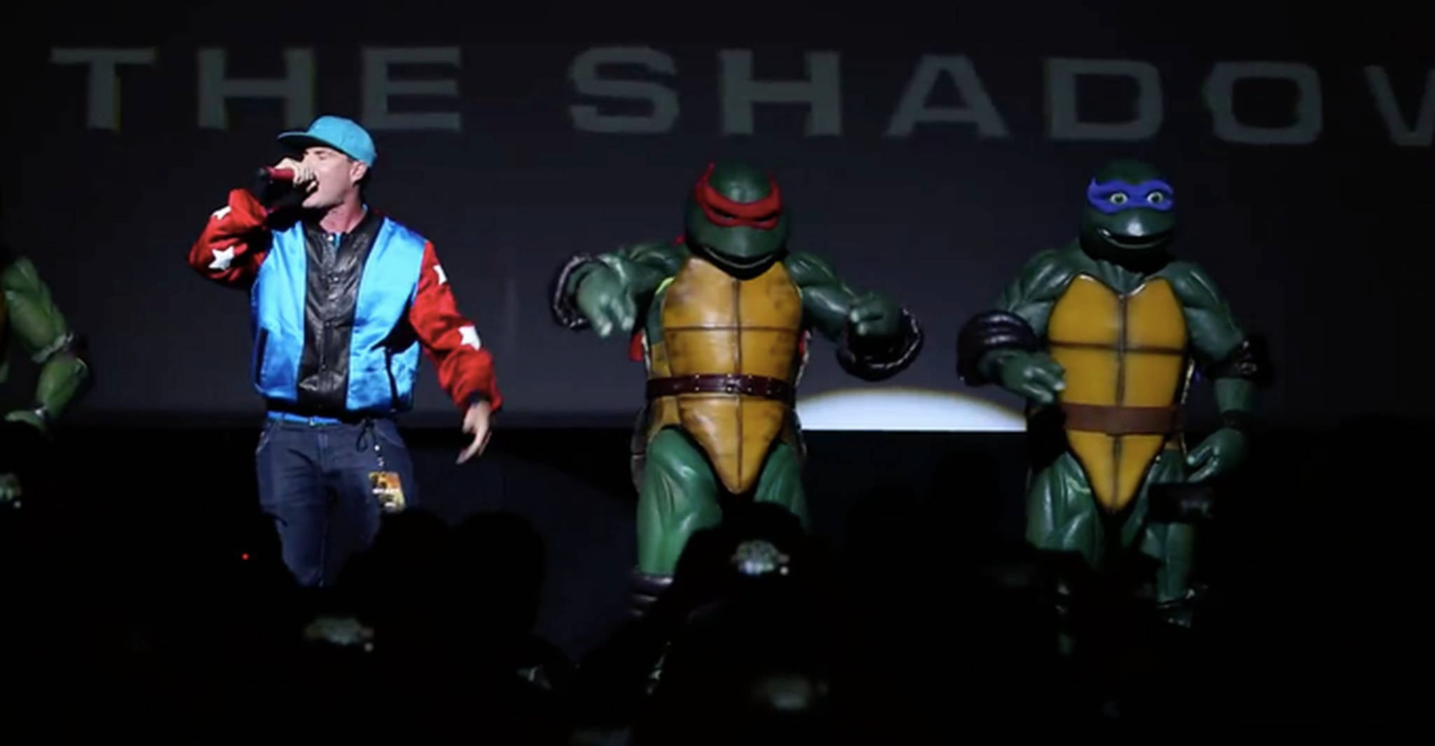 Vanilla Ice surprises the TMNT premiere audience with a 'Ninja Rap ... Vanilla Ice surprises the TMNT premiere audience with a 'Ninja Rap ...
